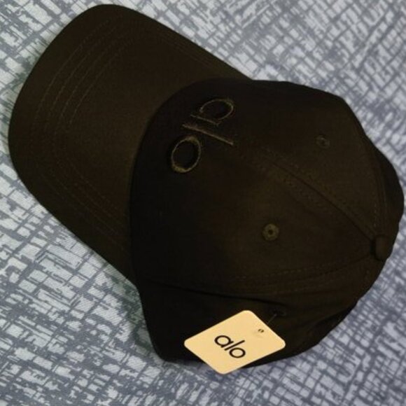 ALO Yoga | Accessories | Alo Yoga Casual Hat Yoga Hat Baseball Cap ...